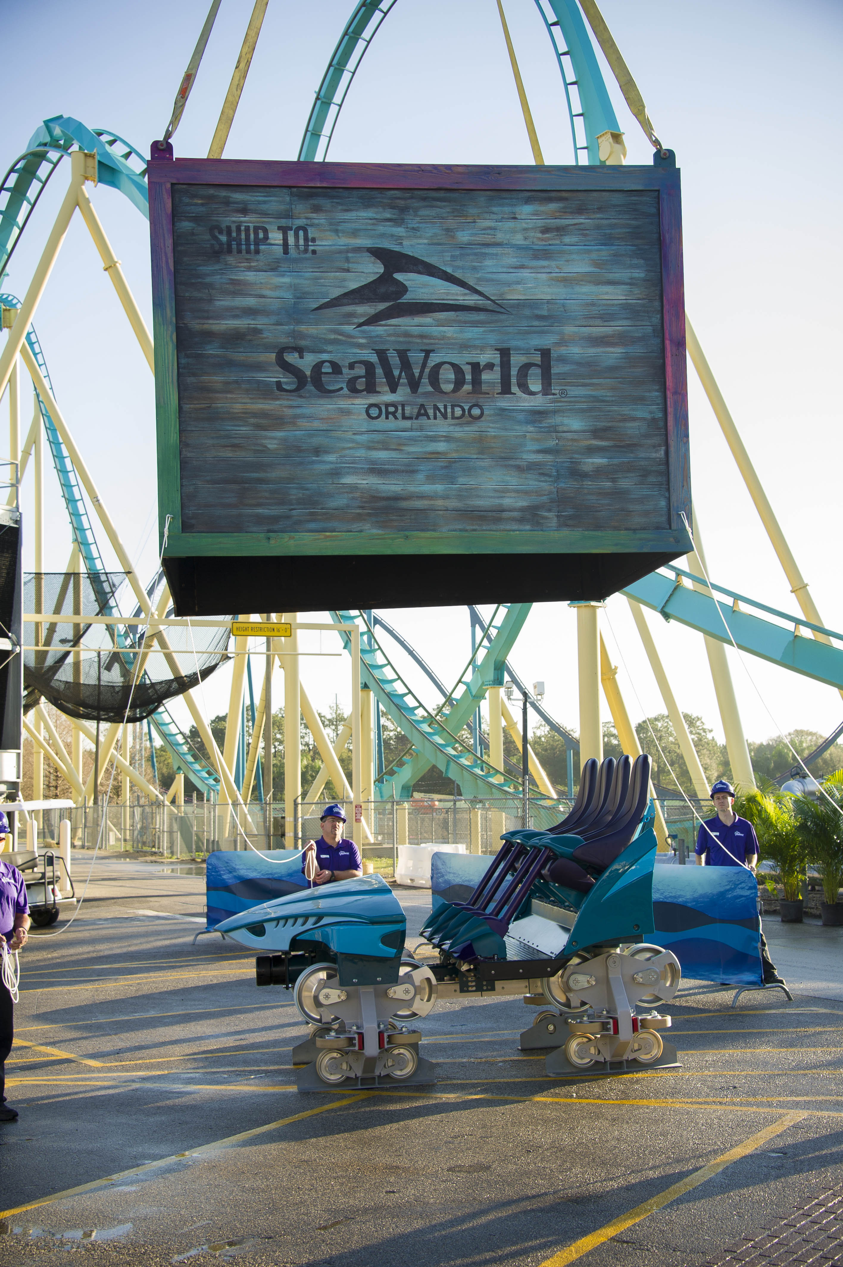 SeaWorld Orlando Unveils New Coaster Car For Mako: Inspired By Sharks ...